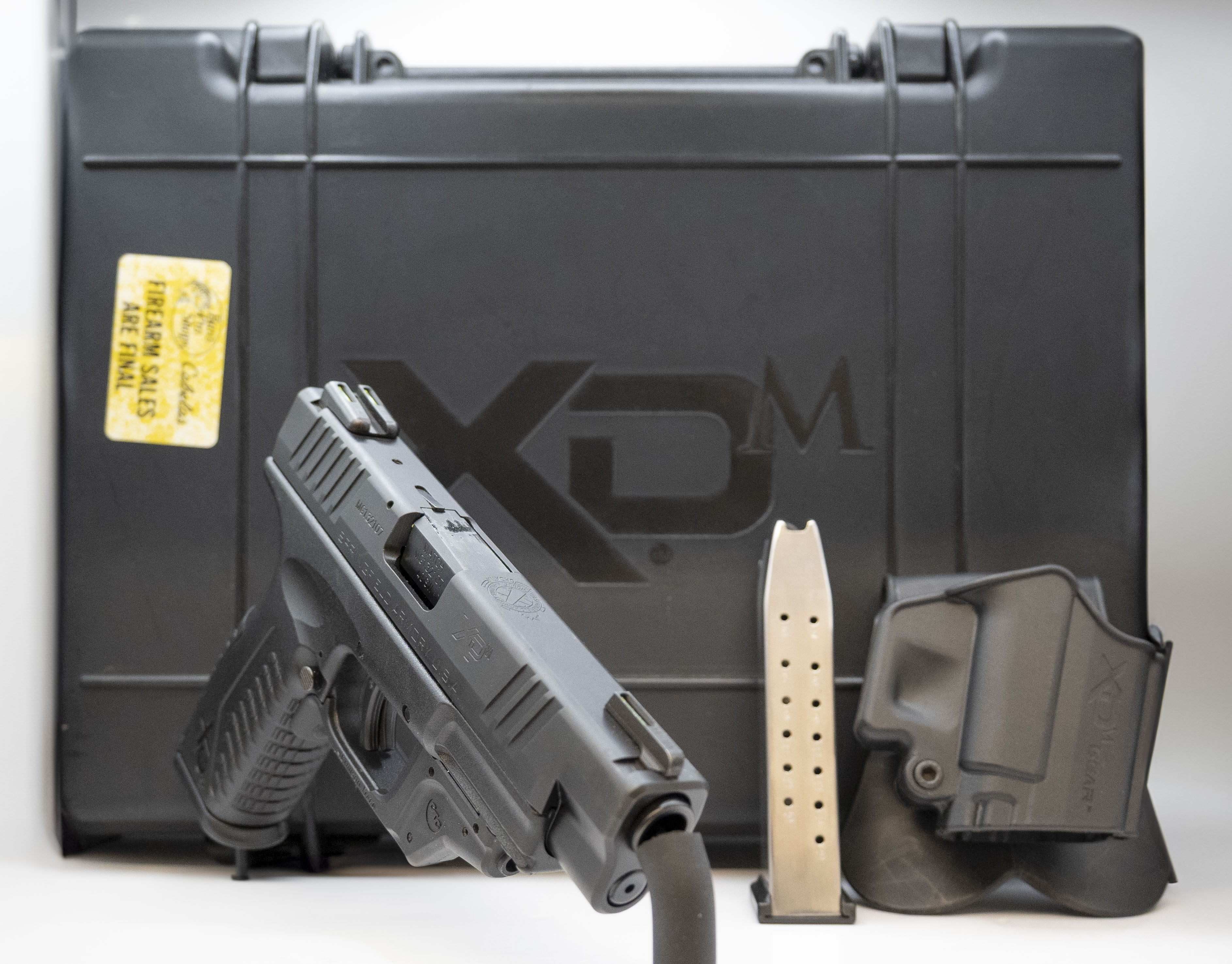 Springfield Armory ~ XDM-40 ~ 4.5" Semi-Auto ~ .40 S&W | Bass Pro Shops